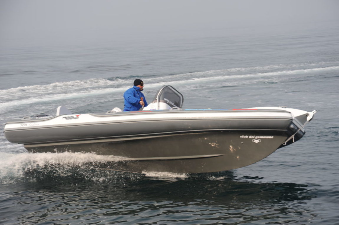 Forums MV 700 (MV Marine)